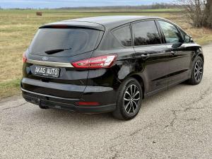 Black Ford S-Max 2016 in Vilkaviskis, with an engine capacity of 2.00 L and mileage of 254 thousand km for 9000 €, photo 3 on AUTOMOTO.COM.LV