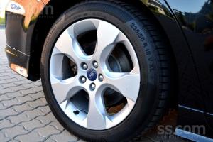Melns Ford S-Max 2016 Rīga, ar dzinēja tilpumu 2.00 L un nobraukumu 260 tūkst. km par 12999 €, foto 13 vietnē AUTOMOTO.COM.LV