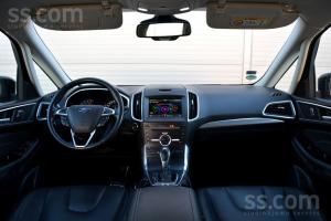 Melns Ford S-Max 2016 Rīga, ar dzinēja tilpumu 2.00 L un nobraukumu 260 tūkst. km par 12999 €, foto 26 vietnē AUTOMOTO.COM.LV