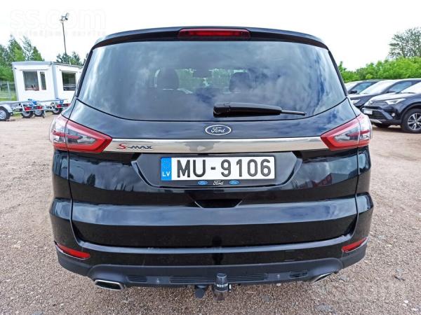 Black Ford S-Max 2016 in Daugavpils, with an engine capacity of 2.00 L and mileage of 0 thousand km for 7150 €, photo 6 on AUTOMOTO.COM.LV