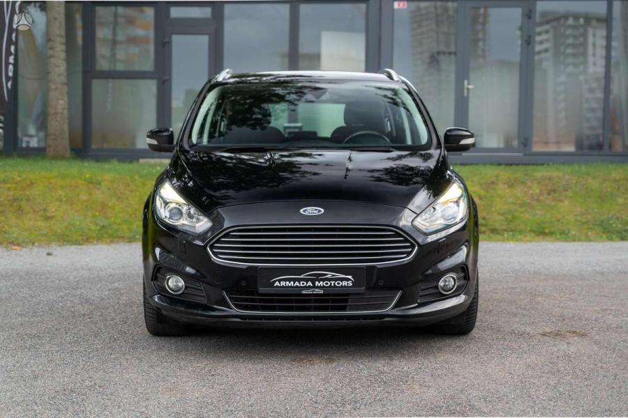 Black Ford S-Max 2016 in Vilnius, with an engine capacity of 2.00 L and mileage of 169 thousand km for 8900 €, photo 5 on AUTOMOTO.COM.LV