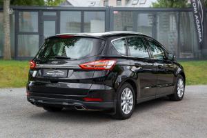 Black Ford S-Max 2016 in Vilnius, with an engine capacity of 2.00 L and mileage of 169 thousand km for 8900 €, photo 17 on AUTOMOTO.COM.LV
