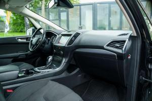 Black Ford S-Max 2016 in Vilnius, with an engine capacity of 2.00 L and mileage of 169 thousand km for 8900 €, photo 20 on AUTOMOTO.COM.LV