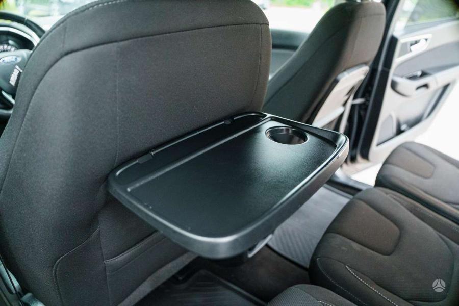 Black Ford S-Max 2016 in Vilnius, with an engine capacity of 2.00 L and mileage of 169 thousand km for 8900 €, photo 25 on AUTOMOTO.COM.LV