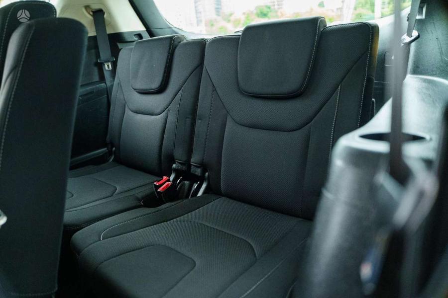 Black Ford S-Max 2016 in Vilnius, with an engine capacity of 2.00 L and mileage of 169 thousand km for 8900 €, photo 26 on AUTOMOTO.COM.LV