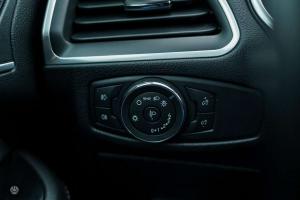 Black Ford S-Max 2016 in Vilnius, with an engine capacity of 2.00 L and mileage of 169 thousand km for 8900 €, photo 38 on AUTOMOTO.COM.LV