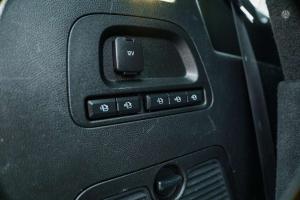 Black Ford S-Max 2016 in Vilnius, with an engine capacity of 2.00 L and mileage of 169 thousand km for 8900 €, photo 40 on AUTOMOTO.COM.LV
