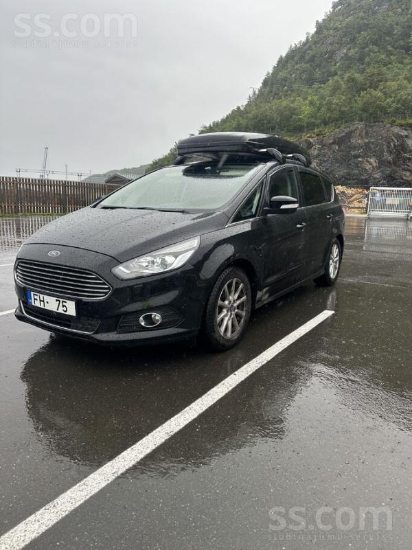 Black Ford S-Max 2016 in Talsi, with an engine capacity of 2.00 L and mileage of 287 thousand km for 8500 €, photo 1 on AUTOMOTO.COM.LV