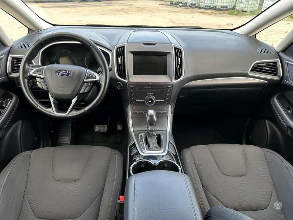 Melns Ford S-Max 2016 Prienai, ar dzinēja tilpumu 2.00 L un nobraukumu 234 tūkst. km par 7550 €, foto 9 vietnē AUTOMOTO.COM.LV