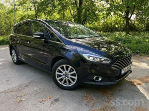 Black Ford S-Max 2016 in Riga, with an engine capacity of 2.00 L and mileage of 224 thousand km for 7950 €, photo 4 on AUTOMOTO.COM.LV
