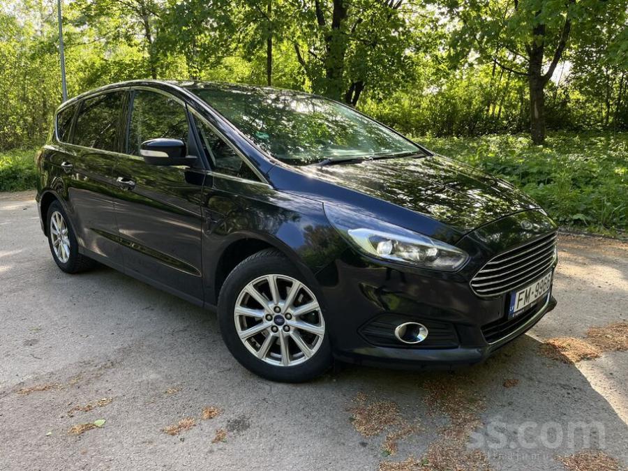 Black Ford S-Max 2016 in Riga, with an engine capacity of 2.00 L and mileage of 224 thousand km for 7950 €, photo 4 on AUTOMOTO.COM.LV