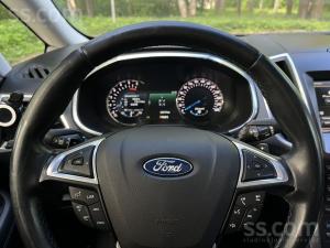 Black Ford S-Max 2016 in Riga, with an engine capacity of 2.00 L and mileage of 224 thousand km for 7950 €, photo 13 on AUTOMOTO.COM.LV