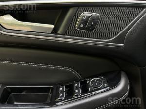Black Ford S-Max 2016 in Riga, with an engine capacity of 2.00 L and mileage of 224 thousand km for 7950 €, photo 19 on AUTOMOTO.COM.LV