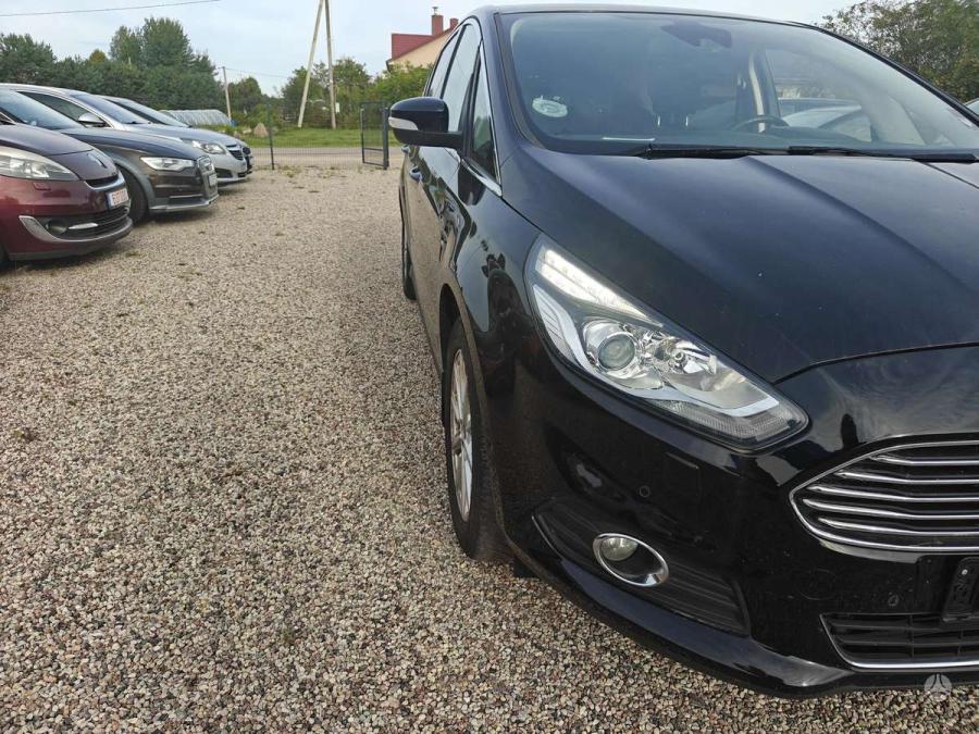 Melns Ford S-Max 2016 Viļņa, ar dzinēja tilpumu 1.50 L un nobraukumu 174 tūkst. km par 6950 €, foto 6 vietnē AUTOMOTO.COM.LV