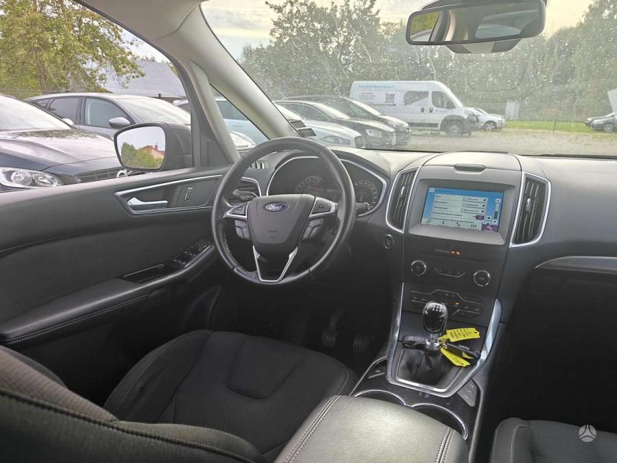 Melns Ford S-Max 2016 Viļņa, ar dzinēja tilpumu 1.50 L un nobraukumu 174 tūkst. km par 6950 €, foto 11 vietnē AUTOMOTO.COM.LV