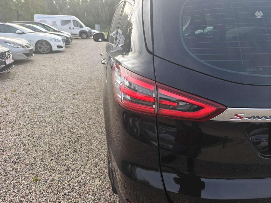 Melns Ford S-Max 2016 Viļņa, ar dzinēja tilpumu 1.50 L un nobraukumu 174 tūkst. km par 6950 €, foto 16 vietnē AUTOMOTO.COM.LV