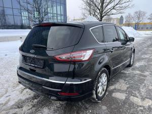 Black Ford S-Max 2017 in Panevezys, with an engine capacity of 2.00 L and mileage of 245 thousand km for 9500 €, photo 7 on AUTOMOTO.COM.LV
