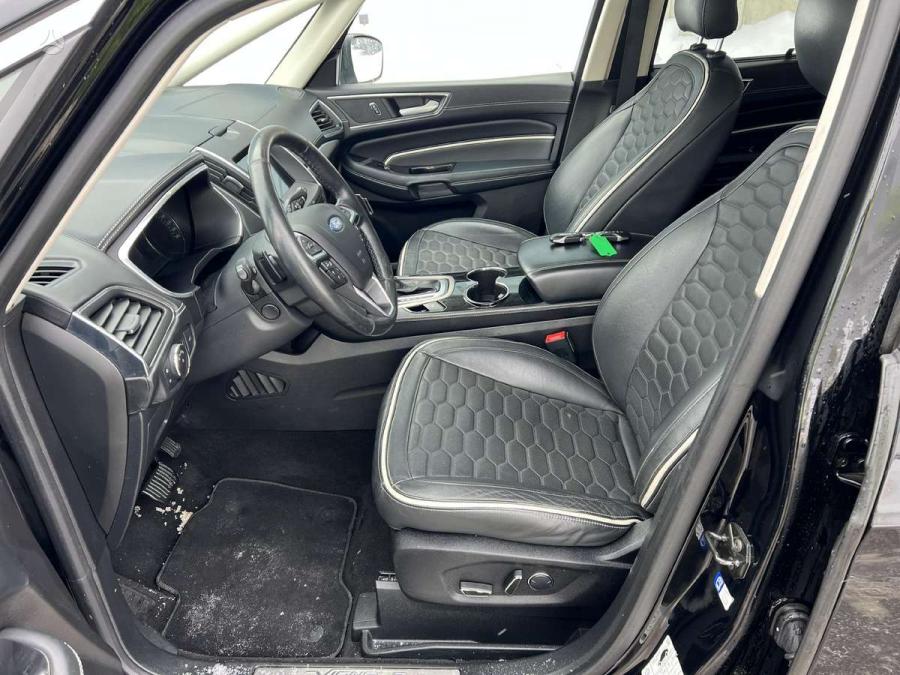 Black Ford S-Max 2017 in Panevezys, with an engine capacity of 2.00 L and mileage of 245 thousand km for 9500 €, photo 15 on AUTOMOTO.COM.LV