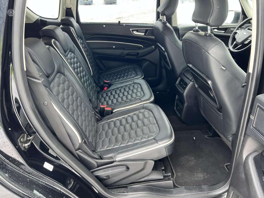 Black Ford S-Max 2017 in Panevezys, with an engine capacity of 2.00 L and mileage of 245 thousand km for 9500 €, photo 36 on AUTOMOTO.COM.LV