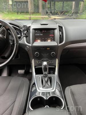 Melns Ford S-Max 2017 Bauska, ar dzinēja tilpumu 2.00 L un nobraukumu 317 tūkst. km par 9000 €, foto 5 vietnē AUTOMOTO.COM.LV