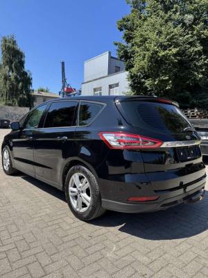 Black Ford S-Max 2017 in Klaipeda, with an engine capacity of 2.00 L and mileage of 190 thousand km for 7500 €, photo 9 on AUTOMOTO.COM.LV