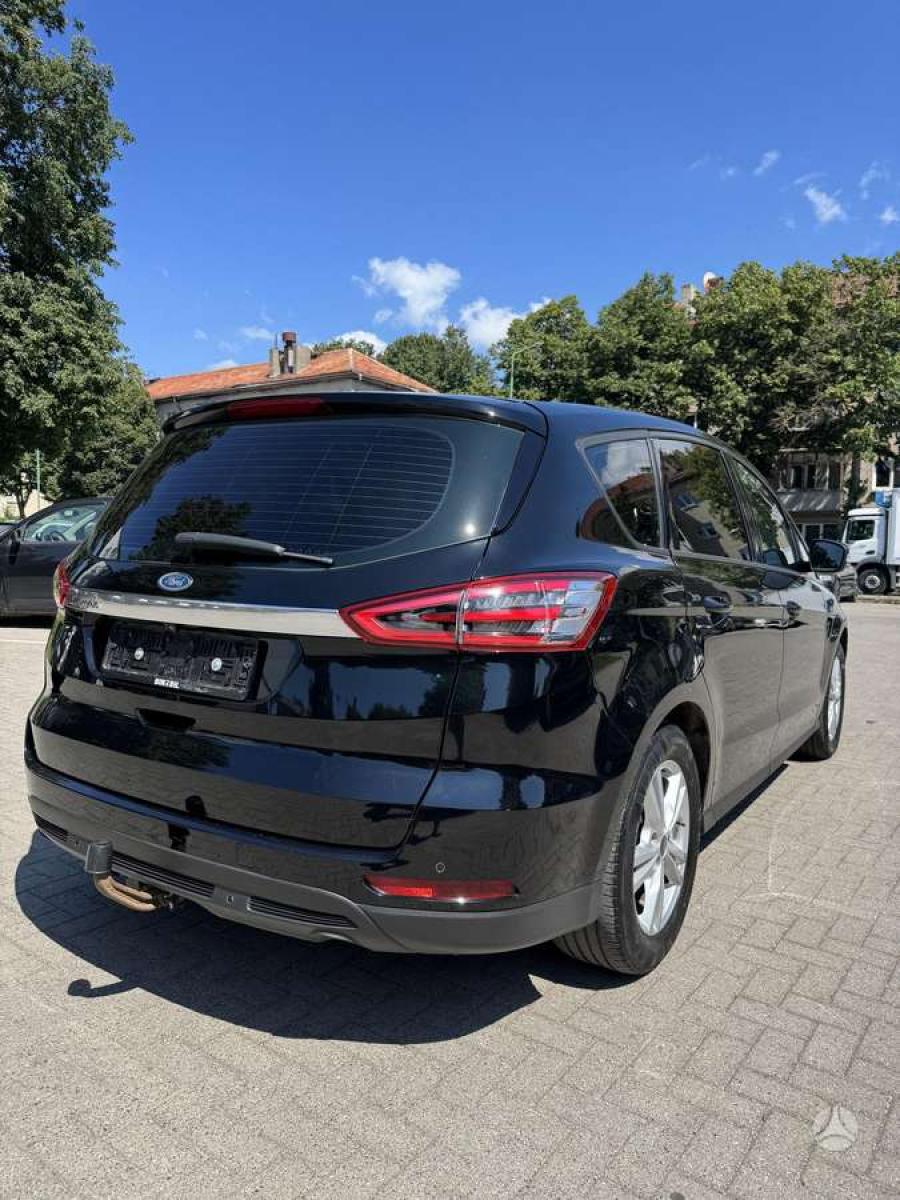 Black Ford S-Max 2017 in Klaipeda, with an engine capacity of 2.00 L and mileage of 190 thousand km for 7500 €, photo 14 on AUTOMOTO.COM.LV