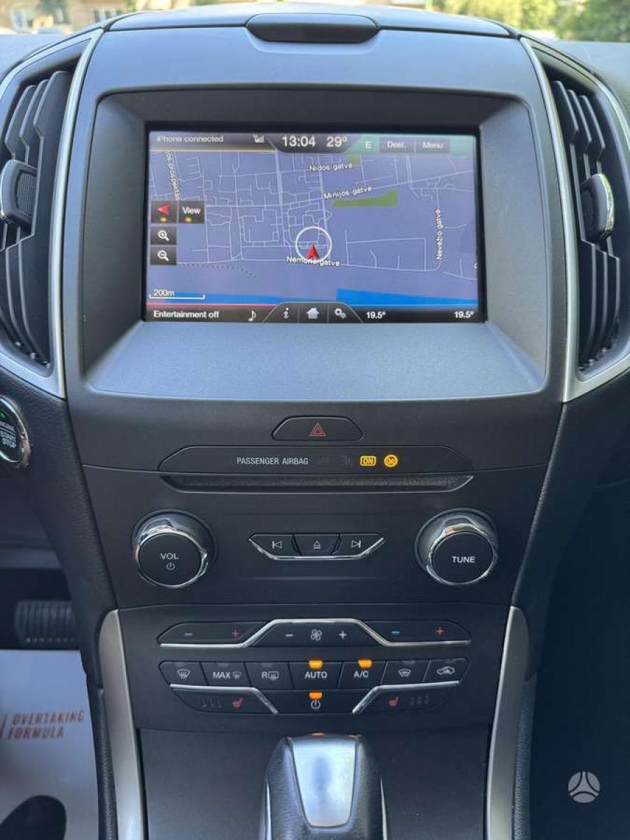 Black Ford S-Max 2017 in Klaipeda, with an engine capacity of 2.00 L and mileage of 190 thousand km for 7500 €, photo 36 on AUTOMOTO.COM.LV