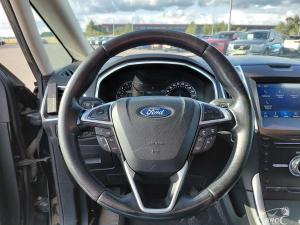 Black Ford S-Max 2017 in Vilnius, with an engine capacity of 2.00 L and mileage of 340 thousand km for 8900 €, photo 9 on AUTOMOTO.COM.LV