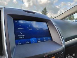 Black Ford S-Max 2017 in Vilnius, with an engine capacity of 2.00 L and mileage of 340 thousand km for 8900 €, photo 17 on AUTOMOTO.COM.LV