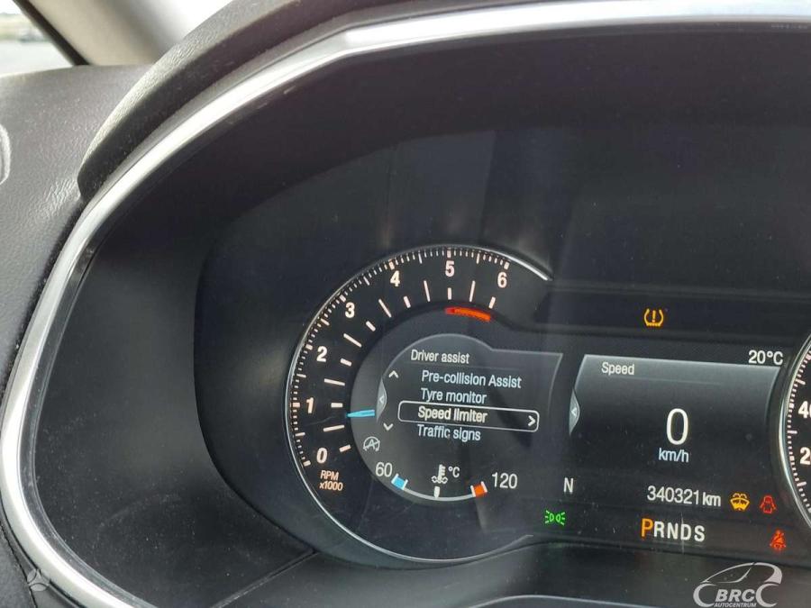 Black Ford S-Max 2017 in Vilnius, with an engine capacity of 2.00 L and mileage of 340 thousand km for 8900 €, photo 24 on AUTOMOTO.COM.LV