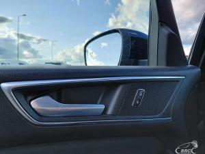 Black Ford S-Max 2017 in Vilnius, with an engine capacity of 2.00 L and mileage of 340 thousand km for 8900 €, photo 27 on AUTOMOTO.COM.LV
