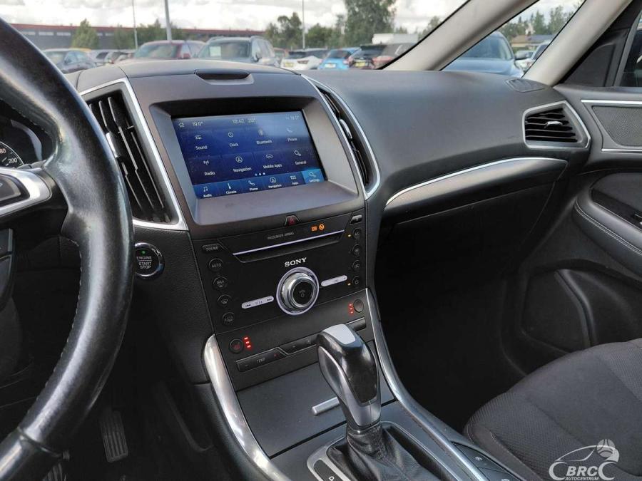 Black Ford S-Max 2017 in Vilnius, with an engine capacity of 2.00 L and mileage of 340 thousand km for 8900 €, photo 30 on AUTOMOTO.COM.LV