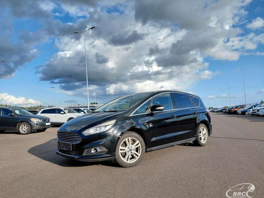 Black Ford S-Max 2017 in Vilnius, with an engine capacity of 2.00 L and mileage of 340 thousand km for 7900 €, photo 4 on AUTOMOTO.COM.LV
