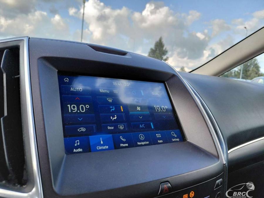 Black Ford S-Max 2017 in Vilnius, with an engine capacity of 2.00 L and mileage of 340 thousand km for 7900 €, photo 16 on AUTOMOTO.COM.LV