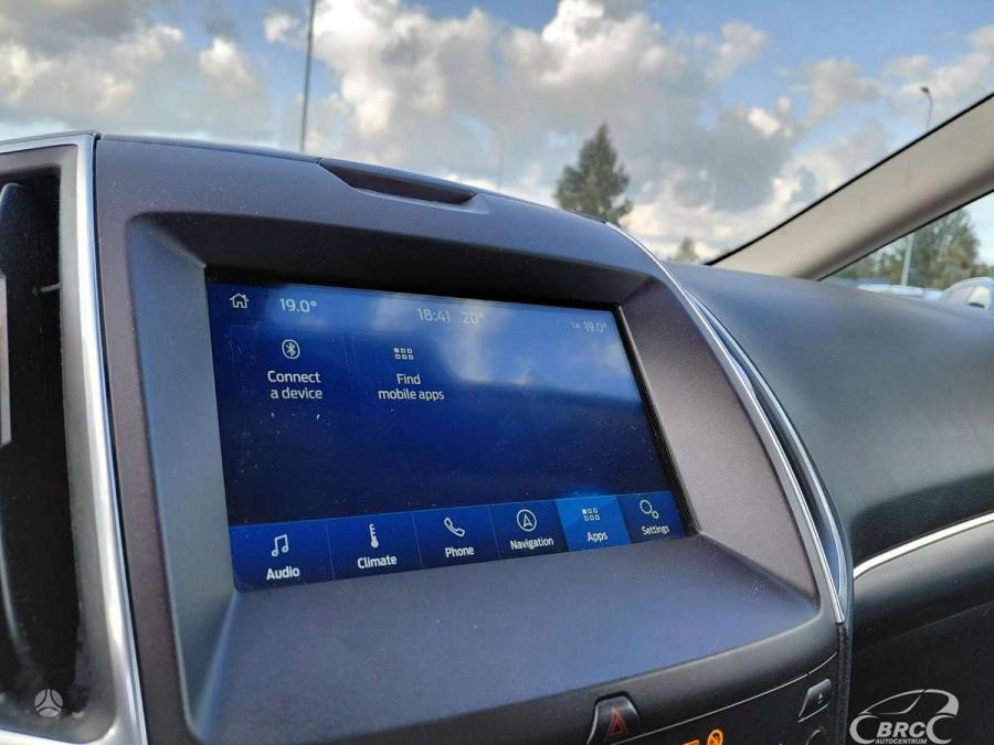 Black Ford S-Max 2017 in Vilnius, with an engine capacity of 2.00 L and mileage of 340 thousand km for 7900 €, photo 19 on AUTOMOTO.COM.LV