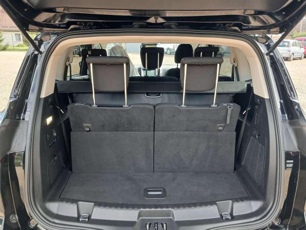 Black Ford S-Max 2017 in Kelme, with an engine capacity of 1.50 L and mileage of 126 thousand km for 7900 €, photo 10 on AUTOMOTO.COM.LV