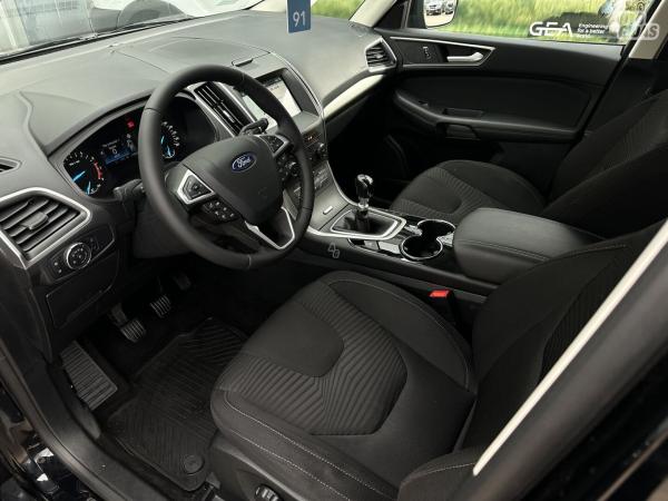 Black Ford S-Max 2017 in Kaunas, with an engine capacity of 1.50 L and mileage of 105 thousand km for 11999 €, photo 10 on AUTOMOTO.COM.LV