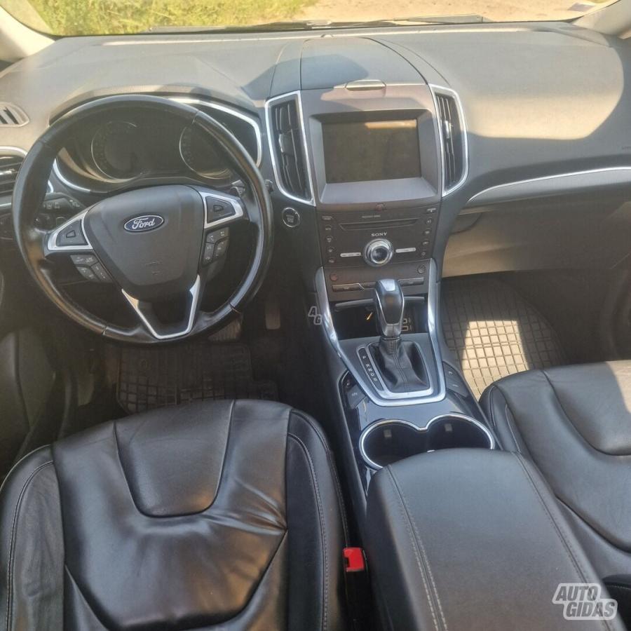 Melns Ford S-Max 2018 Kauņa, ar dzinēja tilpumu 2.00 L un nobraukumu 259 tūkst. km par 10000 €, foto 13 vietnē AUTOMOTO.COM.LV