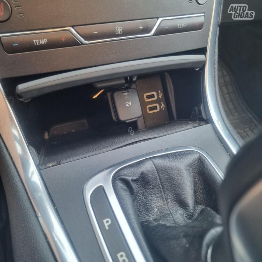 Melns Ford S-Max 2018 Kauņa, ar dzinēja tilpumu 2.00 L un nobraukumu 259 tūkst. km par 10000 €, foto 23 vietnē AUTOMOTO.COM.LV
