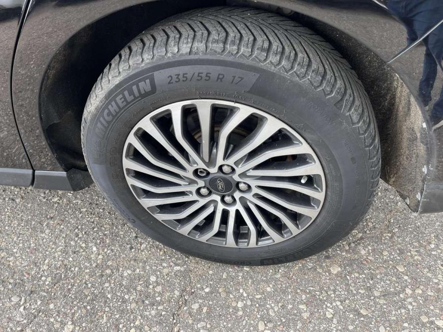 Melns Ford S-Max 2018 Panevēža, ar dzinēja tilpumu 2.00 L un nobraukumu 290 tūkst. km par 8000 €, foto 9 vietnē AUTOMOTO.COM.LV