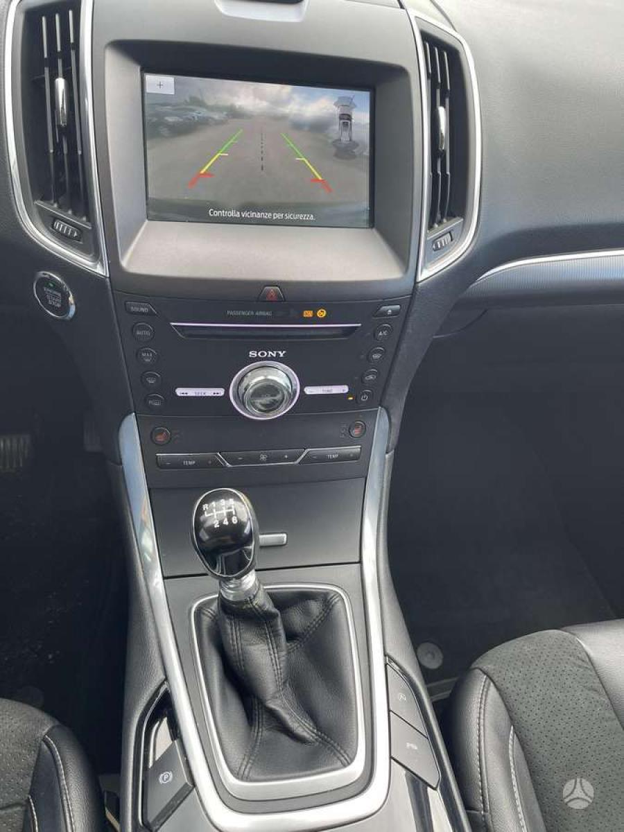Melns Ford S-Max 2018 Panevēža, ar dzinēja tilpumu 2.00 L un nobraukumu 290 tūkst. km par 8000 €, foto 15 vietnē AUTOMOTO.COM.LV