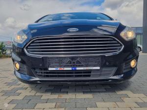Black Ford S-Max 2018 in Siauliai, with an engine capacity of 2.00 L and mileage of 180 thousand km for 8700 €, photo 4 on AUTOMOTO.COM.LV