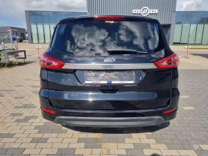Black Ford S-Max 2018 in Siauliai, with an engine capacity of 2.00 L and mileage of 180 thousand km for 8700 €, photo 10 on AUTOMOTO.COM.LV