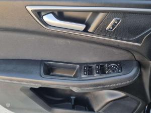 Black Ford S-Max 2018 in Siauliai, with an engine capacity of 2.00 L and mileage of 180 thousand km for 8700 €, photo 15 on AUTOMOTO.COM.LV