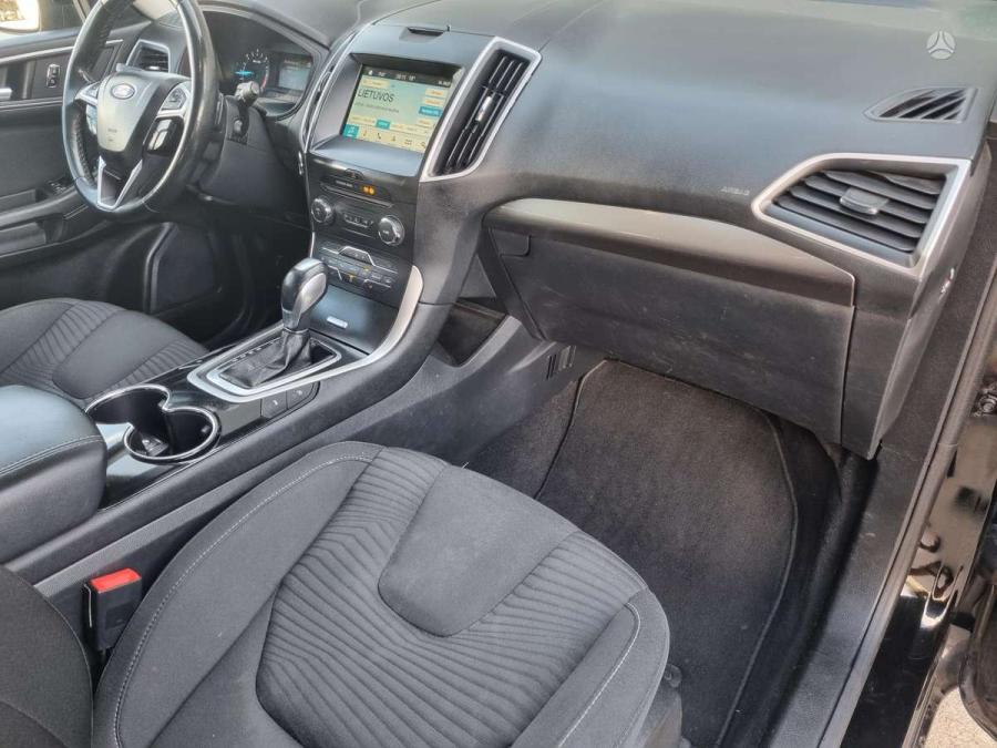 Black Ford S-Max 2018 in Siauliai, with an engine capacity of 2.00 L and mileage of 180 thousand km for 8700 €, photo 27 on AUTOMOTO.COM.LV