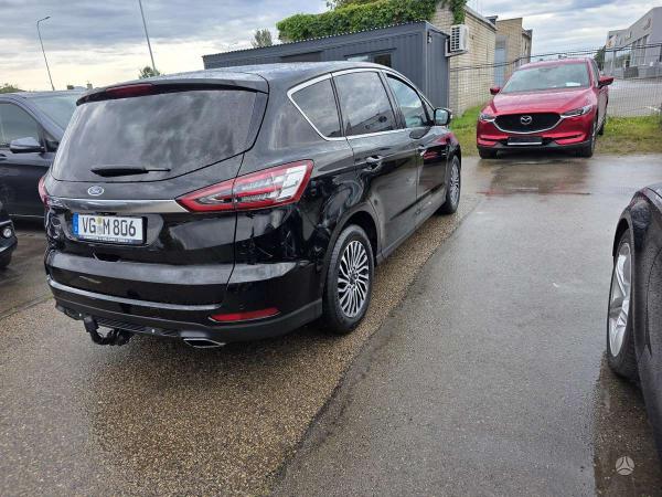 Melns Ford S-Max 2018 Šauļi, ar dzinēja tilpumu 2.00 L un nobraukumu 212 tūkst. km par 9700 €, foto 5 vietnē AUTOMOTO.COM.LV
