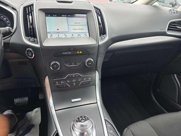 Melns Ford S-Max 2018 Šauļi, ar dzinēja tilpumu 2.00 L un nobraukumu 212 tūkst. km par 9700 €, foto 7 vietnē AUTOMOTO.COM.LV