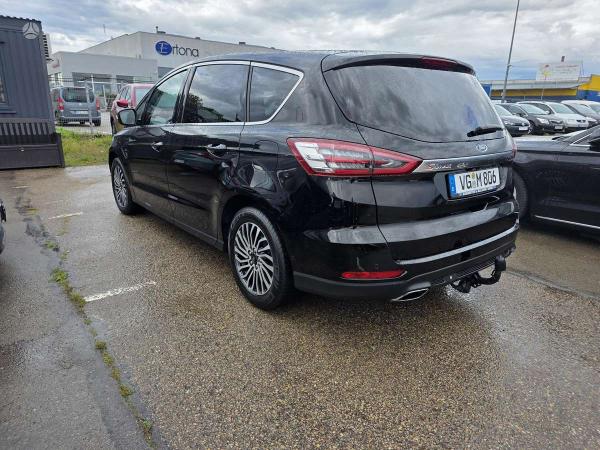 Melns Ford S-Max 2018 Šauļi, ar dzinēja tilpumu 2.00 L un nobraukumu 212 tūkst. km par 9700 €, foto 8 vietnē AUTOMOTO.COM.LV