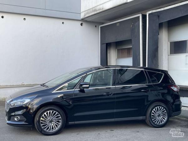 Black Ford S-Max 2019 in Kaunas, with an engine capacity of 2.00 L and mileage of 85 thousand km for 23327 €, photo 3 on AUTOMOTO.COM.LV