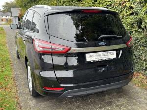 Black Ford S-Max 2019 in Kaunas, with an engine capacity of 1.50 L and mileage of 72 thousand km for 25027 €, photo 8 on AUTOMOTO.COM.LV